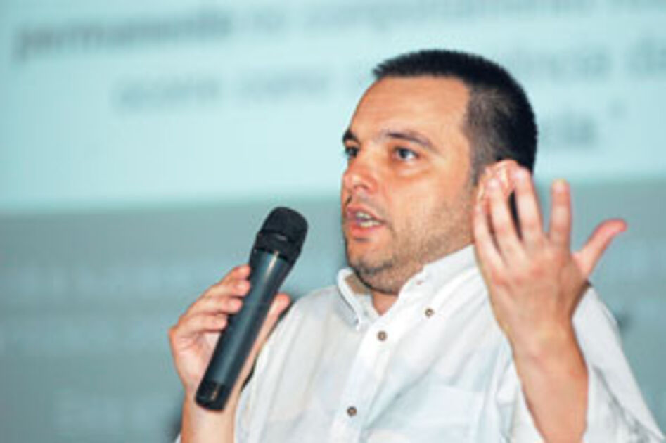 Martín Cammarota: Zonas alheias à cronologia : Revista Pesquisa Fapesp