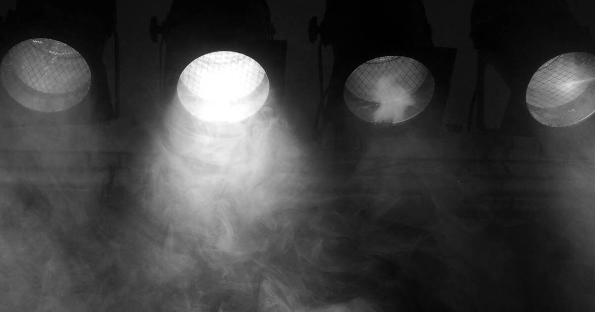 Sob holofotes : Revista Pesquisa Fapesp