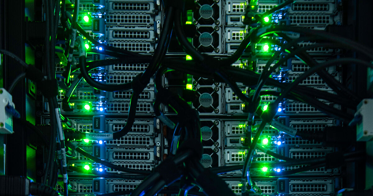 Brasil aprimora infraestrutura de supercomputadores : Revista Pesquisa Fapesp