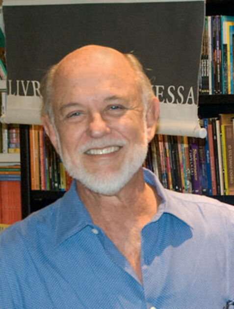 Criticizing and building : Revista Pesquisa Fapesp