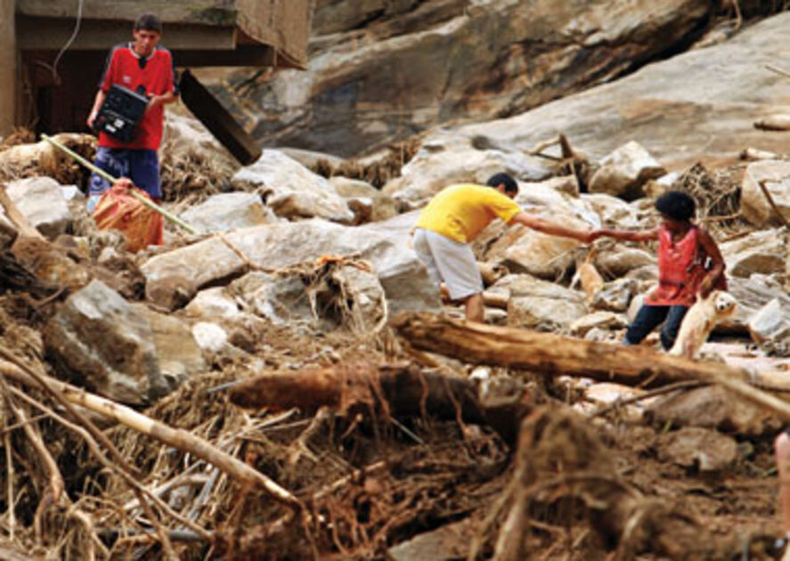 Challenges in rural and urban areas : Revista Pesquisa Fapesp